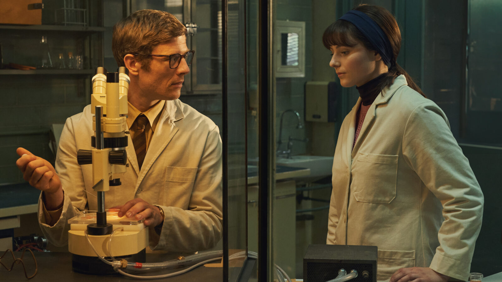 How recycled bus batteries helped drive forward sustainability on set ...